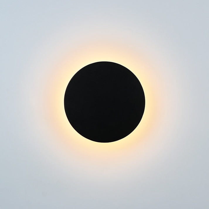 Modern Outdoor Wall LED Disc Lights – Hadley